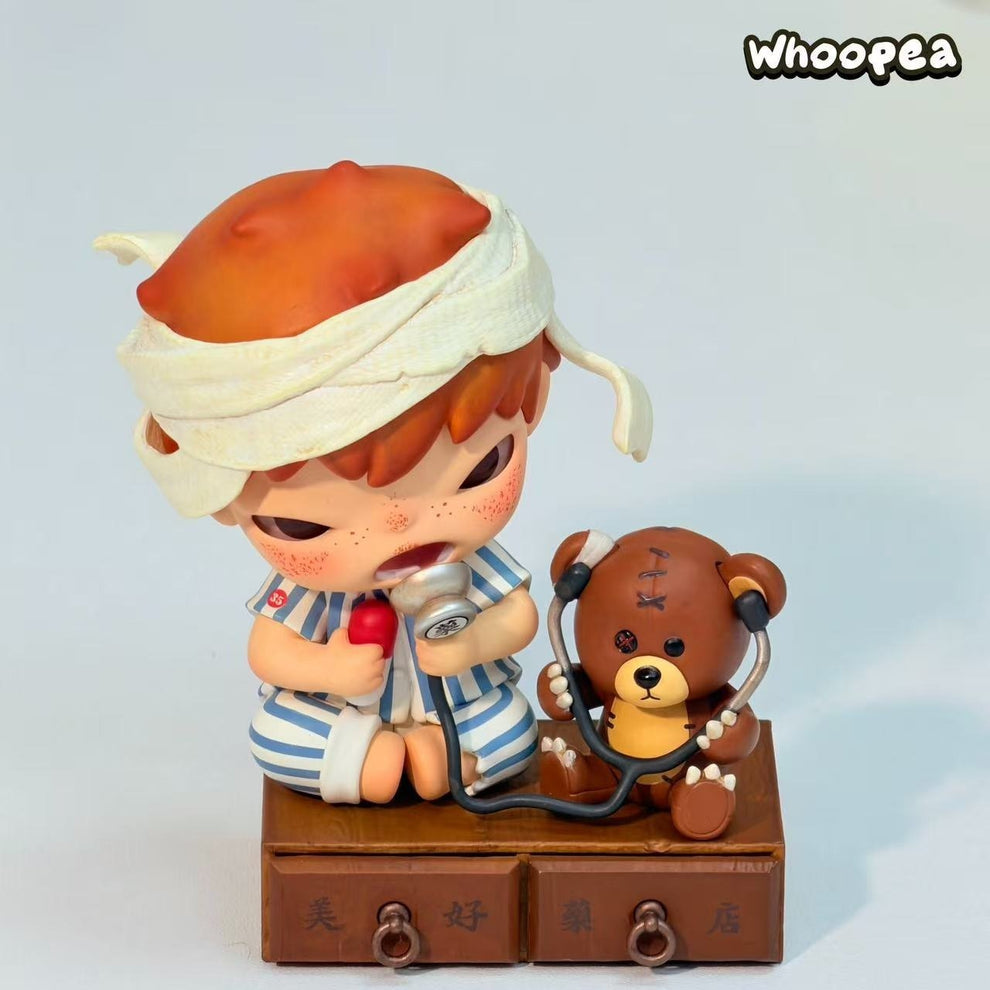 POP MART Hirono Well Pharmacy Series Figure Hanging Card – WHOOPEA